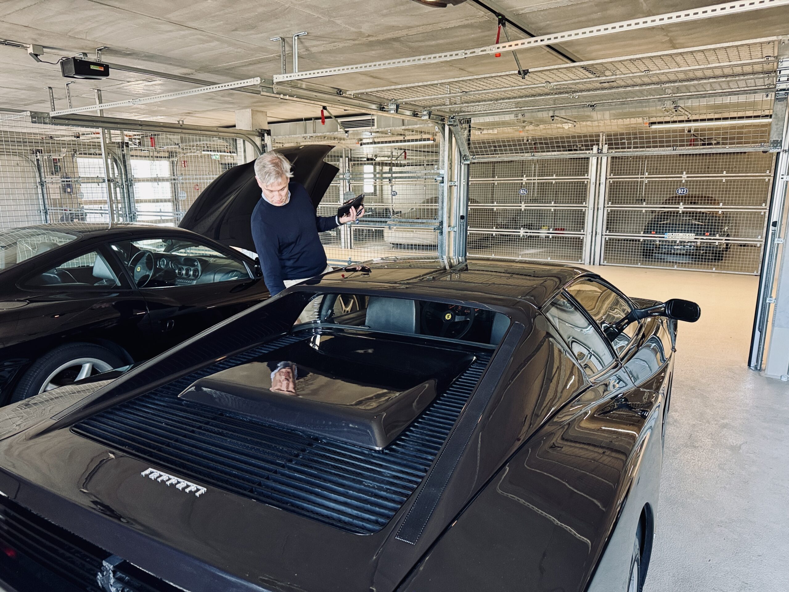37_My_Holy_Car_(AT)_©Jan_Tenhaven – Jan Tenhaven